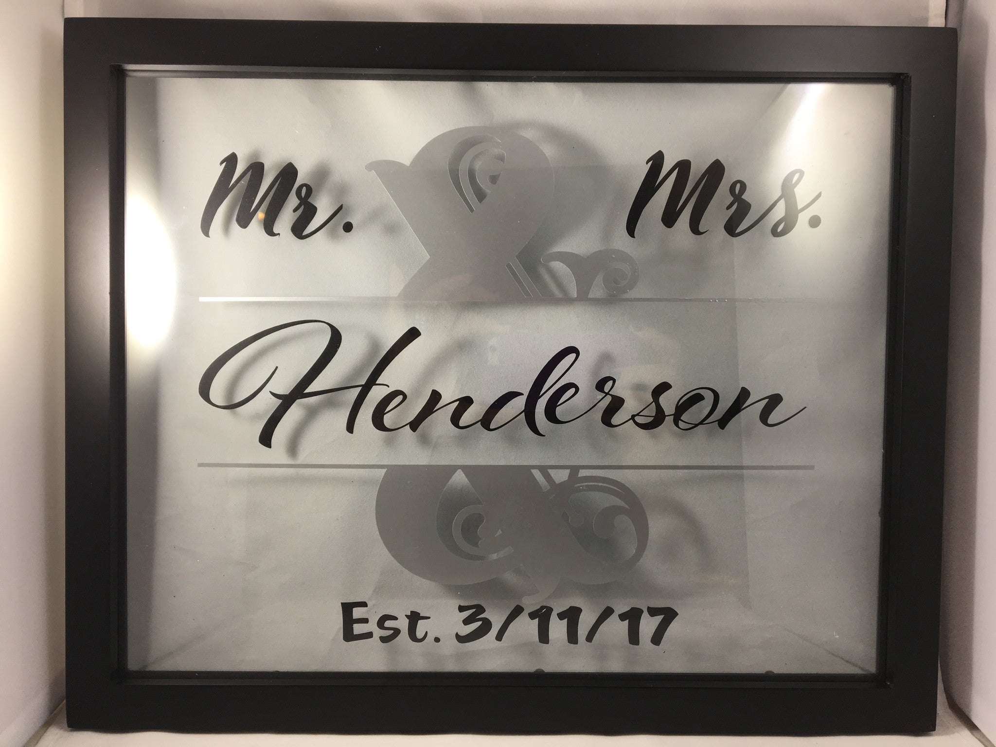 Split letter floating name frame – Unbreakable Memories